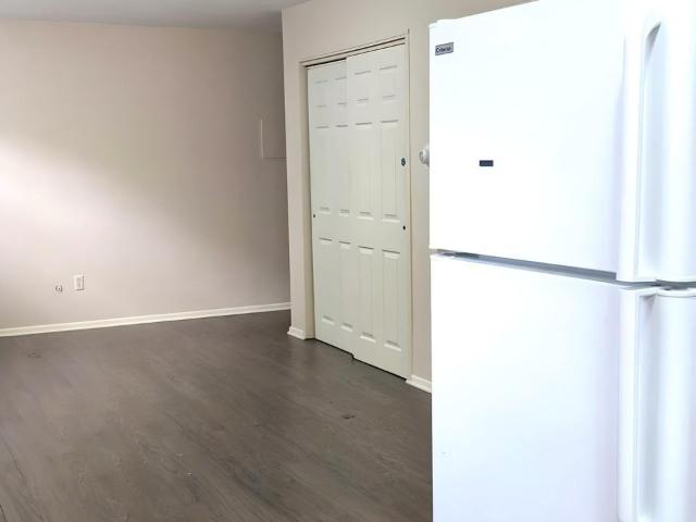 Parklawn 1 Bedroom Apartment for Rent at 1270 Magnolia Ave E, St. Paul, MN 55106 Payne Phalen