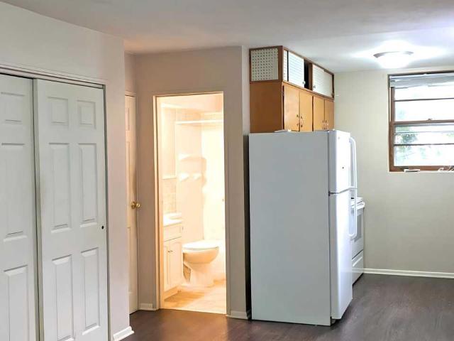 Parklawn 1 Bedroom Apartment for Rent at 1270 Magnolia Ave E, St. Paul, MN 55106 Payne Phalen