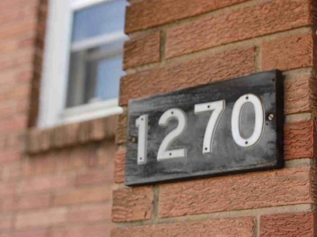 Parklawn Studio Apartment for Rent at 1270 Magnolia Ave E, St. Paul, MN 55106 Payne Phalen