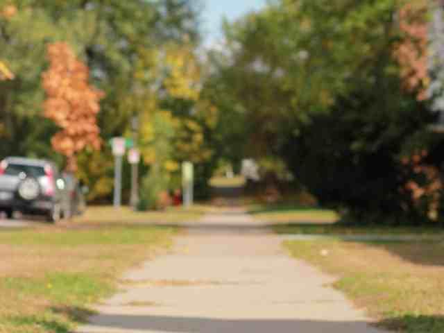 Parklawn Studio Apartment for Rent at 1270 Magnolia Ave E, St. Paul, MN 55106 Payne Phalen