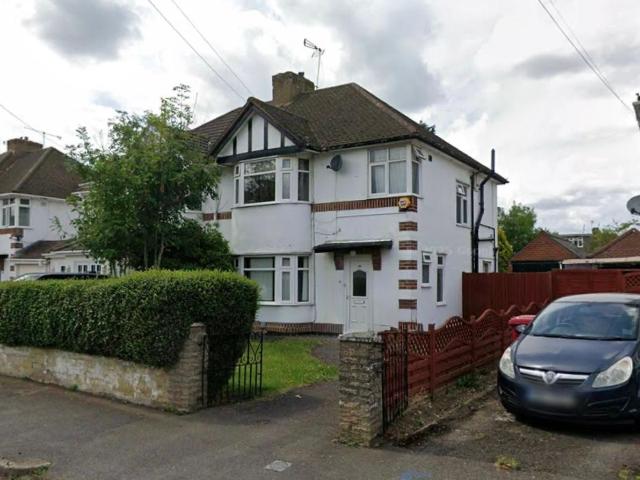 Parkland Avenue, Slough SL3, 3 bed semi detached house to rent, £2,100 pcm | PrimeLocation