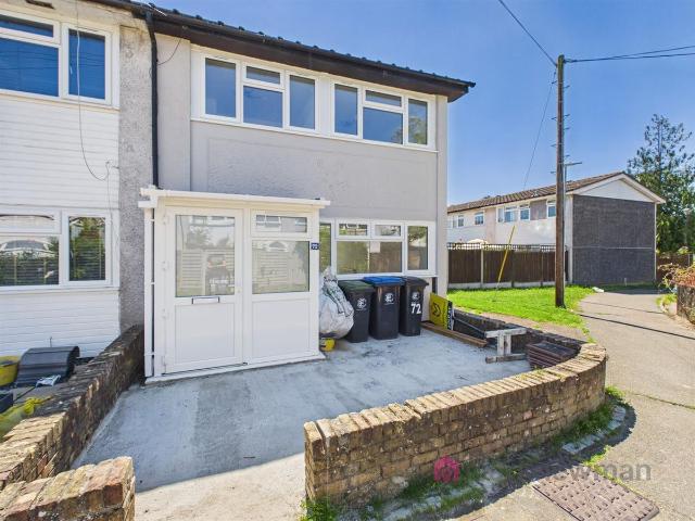 Parklands, Coopersale, Epping CM16, 3 bed end terrace house to rent, £2,300 pcm | PrimeLocation