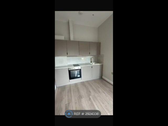 Parklands, Surbiton KT5, 1 bed flat to rent, £1,500 pcm | PrimeLocation