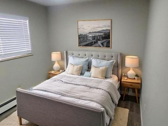Parklane Apartments 2 Bedroom Apartment for Rent at 3126 N Hancock Ave, Colorado Springs, CO 80907 Venetian Village