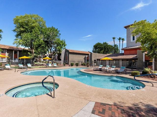 Parklane Commons 3 Bedroom Apartment for Rent at 1283 W Parklane Blvd, Chandler, AZ 85224