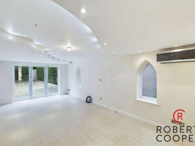 Parkmead, Northgate, Northwood, HA6