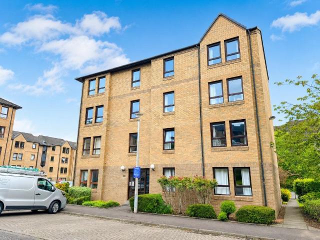 Parkside Terrace, Newington. 1 bed flat to rent £1,450 pcm £335 pw