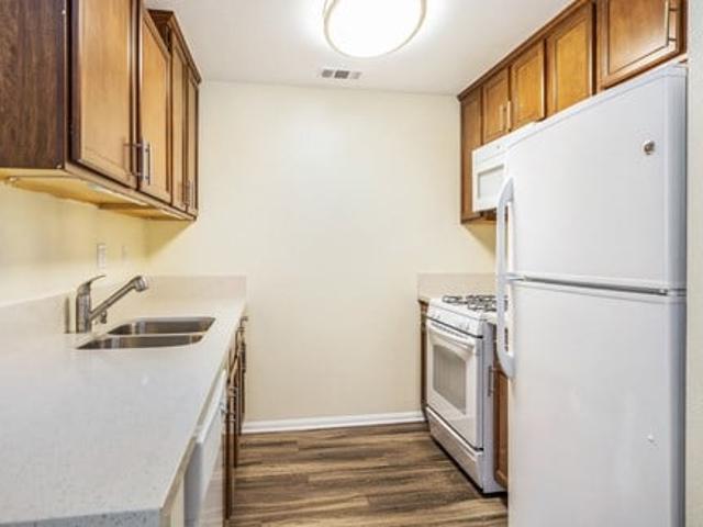 Parkside Villas Unit A – Renovated