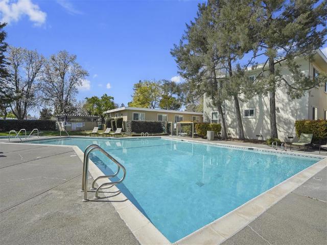Parkside Apartments 2 Bedroom Apartment for Rent at 1420 F St, Davis, CA 95616 Central Davis