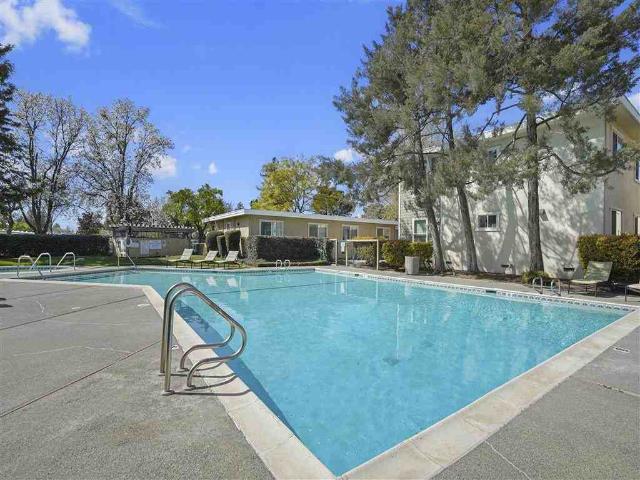 Parkside Apartments 3 Bedroom Apartment for Rent at 1420 F St, Davis, CA 95616 Central Davis