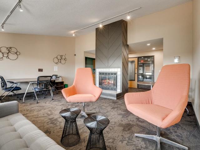 Parkside at Medicine Lake 2 Bedroom Apartment for Rent at 12105 41st Ave N, Plymouth, MN 55441