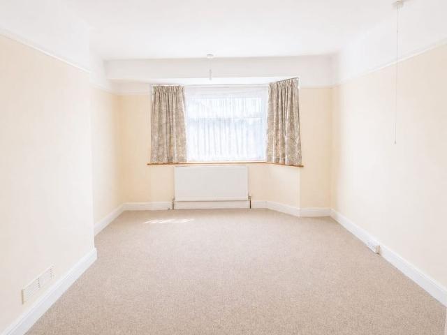 Parkside Avenue, Southampton