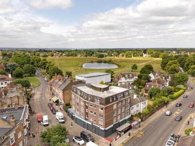 Parkside House, High Street Wimbledon, 2 Bedroom Apartment