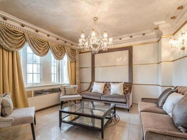 Parkside, Knightsbridge, 3 Bedroom Apartment