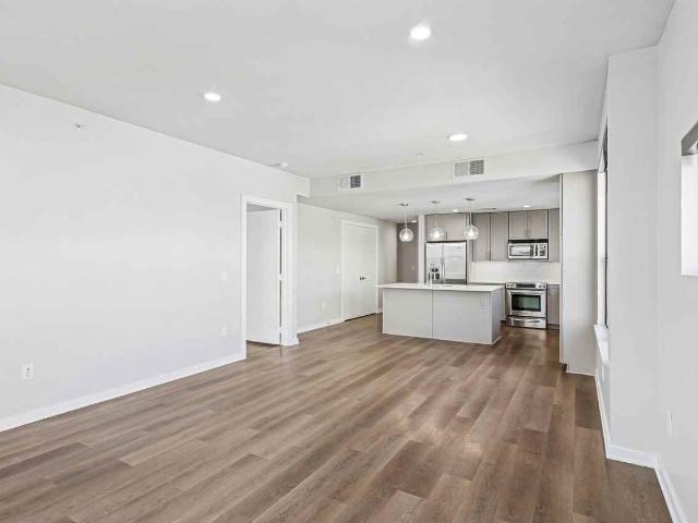 Parkside So7 Studio Apartment for Rent at 900 Matisse Dr, Fort Worth, TX 76107 Cultural District