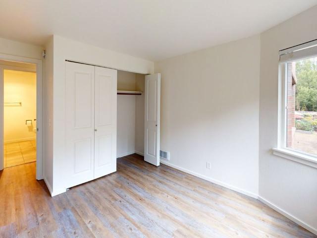 Parkridge Apartments 2 Bedroom Apartment for Rent at 1210 15th Ave E, Seattle, WA 98112 Stevens
