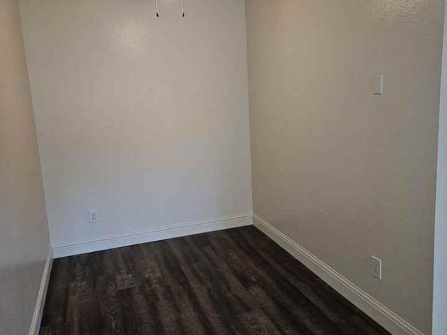 Parkwood Apartments 1 Bedroom Apartment for Rent at 4918 North 9th Street, Fresno, CA 93726
