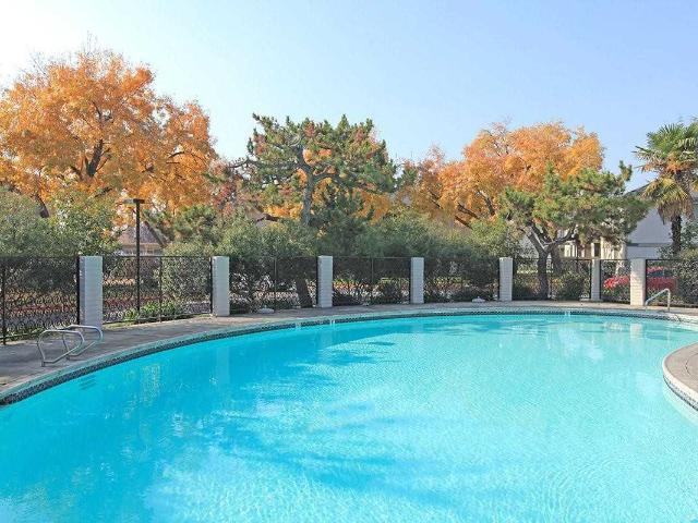 Parkwood Apartments 1 Bedroom Apartment for Rent at 4918 North 9th Street, Fresno, CA 93726