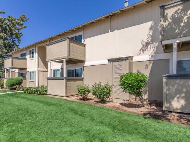 Parkwood Apartments 1 Bedroom Apartment for Rent at 4918 N 9th St, Fresno, CA 93726