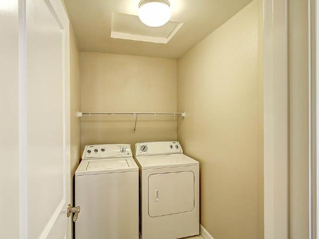 Parkwood at Mill Creek 3 Bedroom Apartment for Rent at 15520 Mill Creek Blvd, Mill Creek, WA 98012 Mill Creek