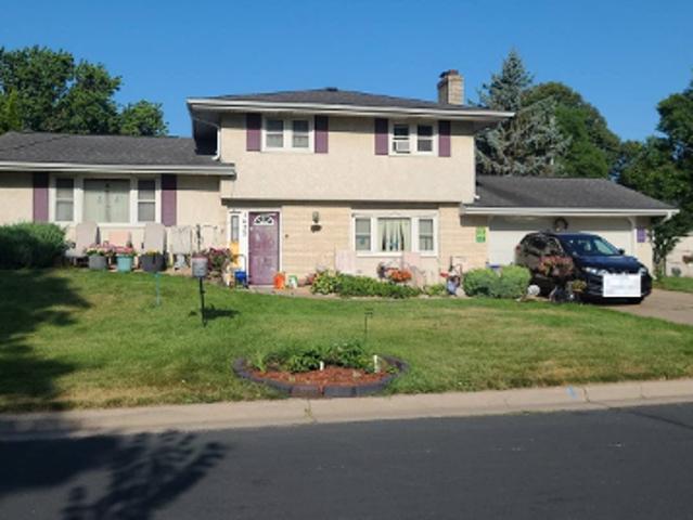 Parkwood Dr