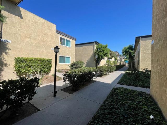 Parkwood Gardens Apartments 2 Bedroom Apartment for Rent at 1800 Gina Dr, Oxnard, CA 93030 Cabrillo
