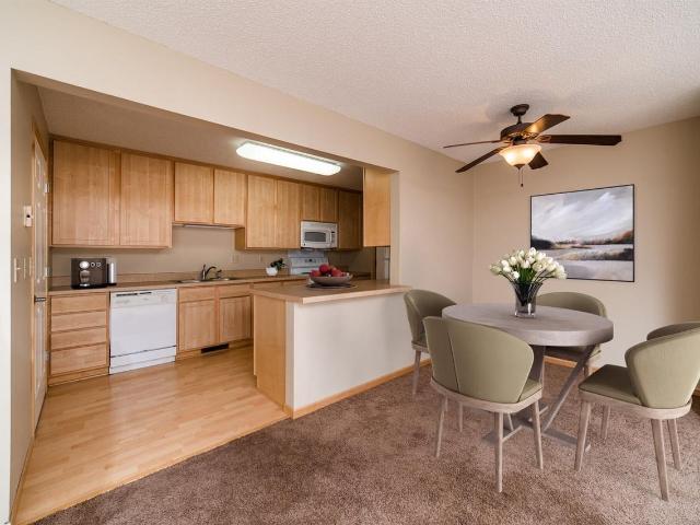 Parkwood Heights Apartments 2 Bedroom Apartment for Rent at 13309 Parkwood Dr, Burnsville, MN 55337