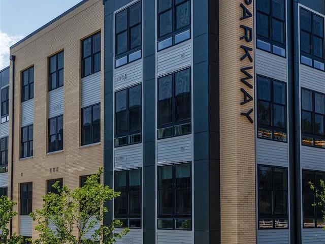 Parkway Apartments 1 Bedroom Apartment for Rent at 1555 Vfw Pkwy, Boston, MA 02132 Upper Washington Spring Street