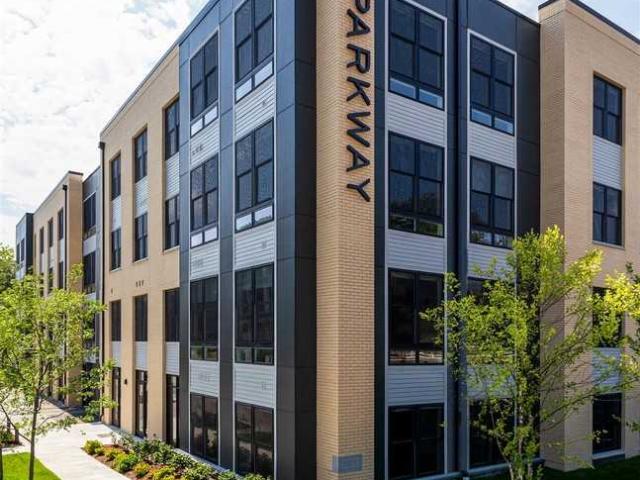 Parkway Apartments 1 Bedroom Apartment for Rent at 1555 Vfw Pkwy, Boston, MA 02132 Upper Washington Spring Street