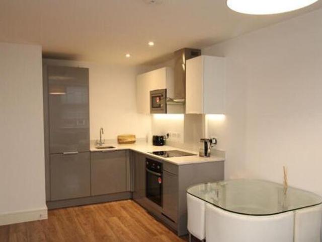 Parkway, Baddow Road, 1 Bedroom Apartment