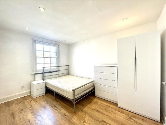 Parkway, Camden, London NW1, 3 bed flat to rent, £3,750 pcm | PrimeLocation