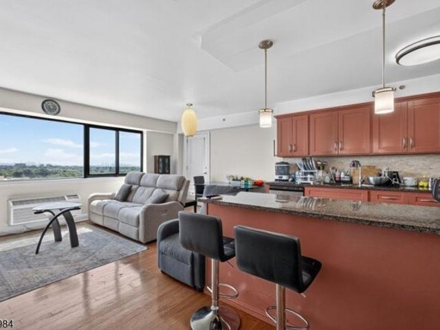 Parkway Dr E Apt C, East Orange, Condo For Sale