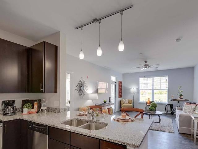 Parkway Flats 1 Bedroom Apartment for Rent at Central Park Cir, Kalamazoo, MI 49001 Arcadia