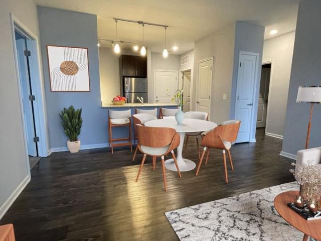 Parkway Flats 1 Bedroom Apartment for Rent at Central Park Cir, Kalamazoo, MI 49001 Arcadia