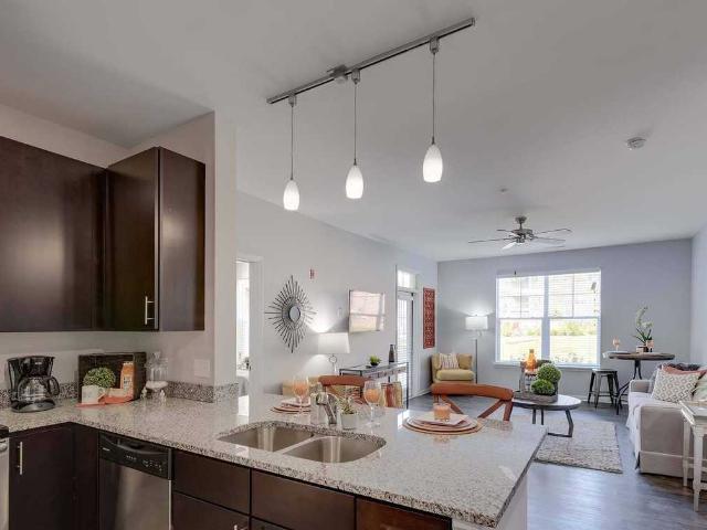 Parkway Flats 2 Bedroom Apartment for Rent at Central Park Cir, Kalamazoo, MI 49001 Arcadia
