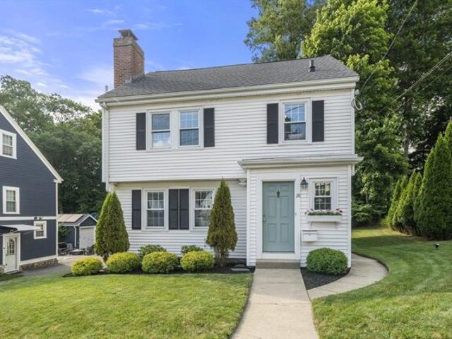 Parkway Rd, Medford, Home For Sale