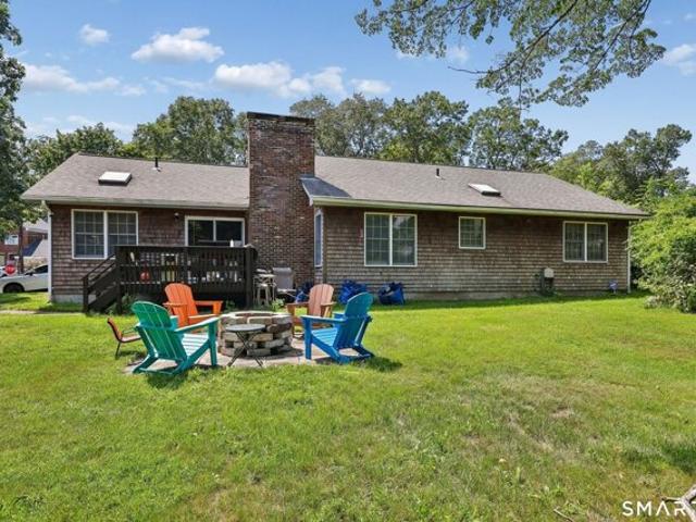 Parkway S, New London, Home For Sale