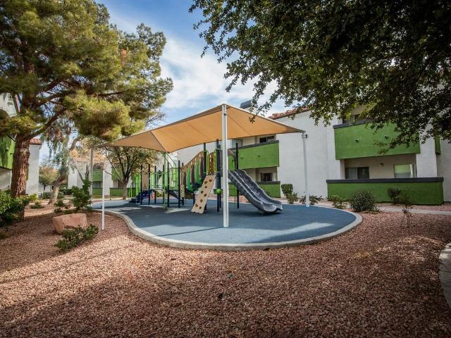 Parkway Townhomes 2 Bedroom Apartment for Rent at 2675 Windmill Pkwy, Henderson, NV 89074 Green Valley South