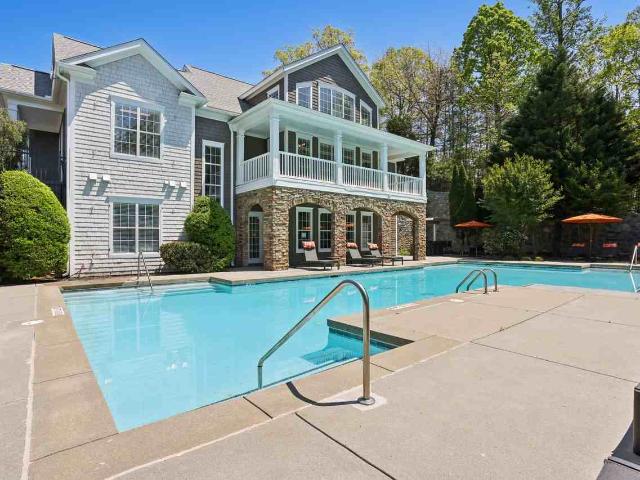 Parkway Vista 2 Bedroom Apartment for Rent at 100 Parkway Cir S, Atlanta, GA 30340