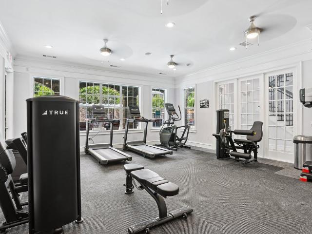 Parkway Vista 2 Bedroom Apartment for Rent at 100 Parkway Cir S, Atlanta, GA 30340