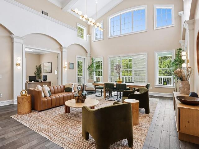 Parkway Vista 3 Bedroom Apartment for Rent at 100 Parkway Cir S, Atlanta, GA 30340