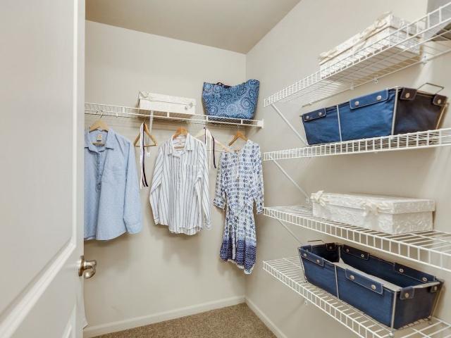 Parkways of Auburn Hills 3 Bedroom Apartment for Rent at 124 Optimist Ct, Auburn Hills, MI 48326 Auburn Hills