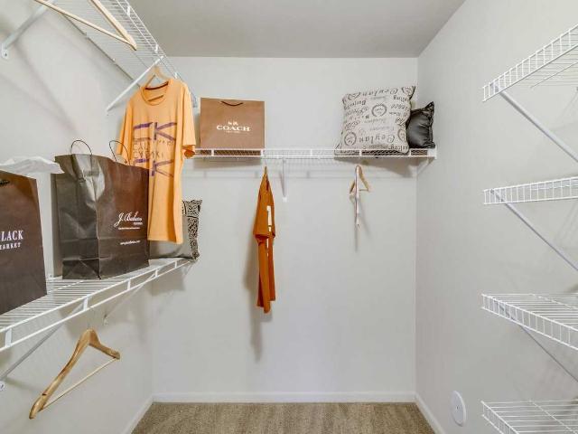 Parkways of Auburn Hills 2 Bedroom Apartment for Rent at 124 Optimist Ct, Auburn Hills, MI 48326 Auburn Hills