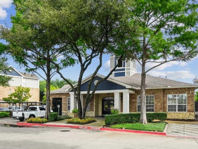 Parkways on Prairie Creek 1 Bedroom Apartment for Rent at 2530 Sara Jane Pkwy, Grand Prairie, TX 75052