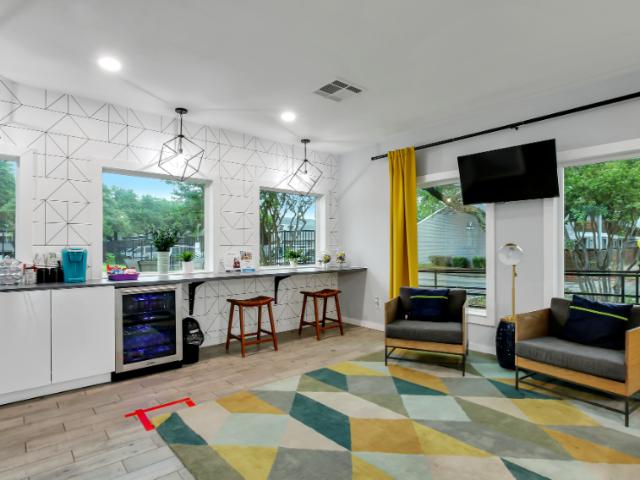 Parkwyn Townhomes 1 Bedroom Apartment for Rent at 4401 Glenview Ct, North Richland Hills, TX 76180