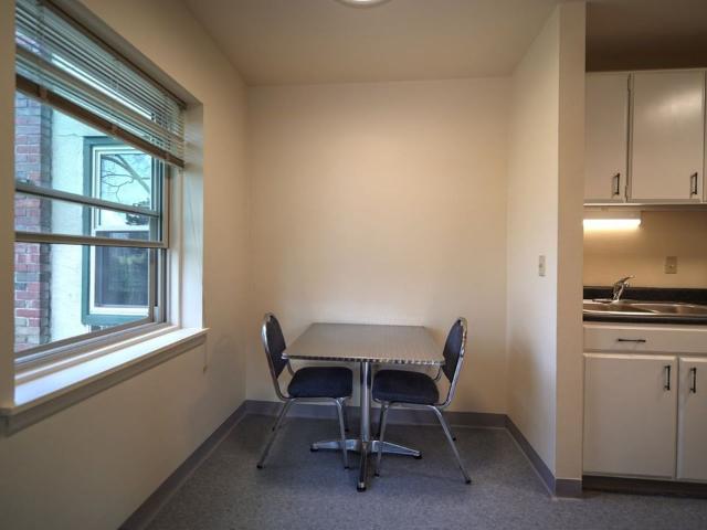 Parkview 726 2 Bedroom Apartment for Rent at 726 Parkview Apartments, Madison, WI 53715