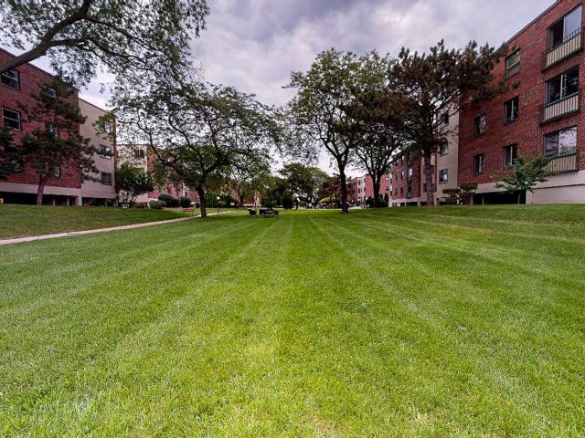 Parkview 746
