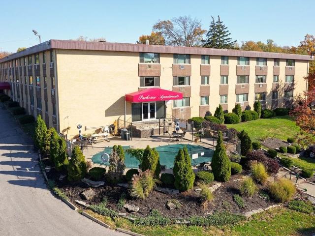 Parkview Apartments Studio Apartment for Rent at 1700 N Walnut St, Bloomington, IN 47404