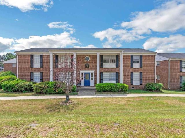 Parkview Apartments & Townhomes 2 Bedroom Apartment for Rent at 1700 Valley Park Ct, Augusta, GA 30909 Forest Hills