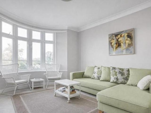 Parkview Court, Fulham, 2 Bedroom Flat